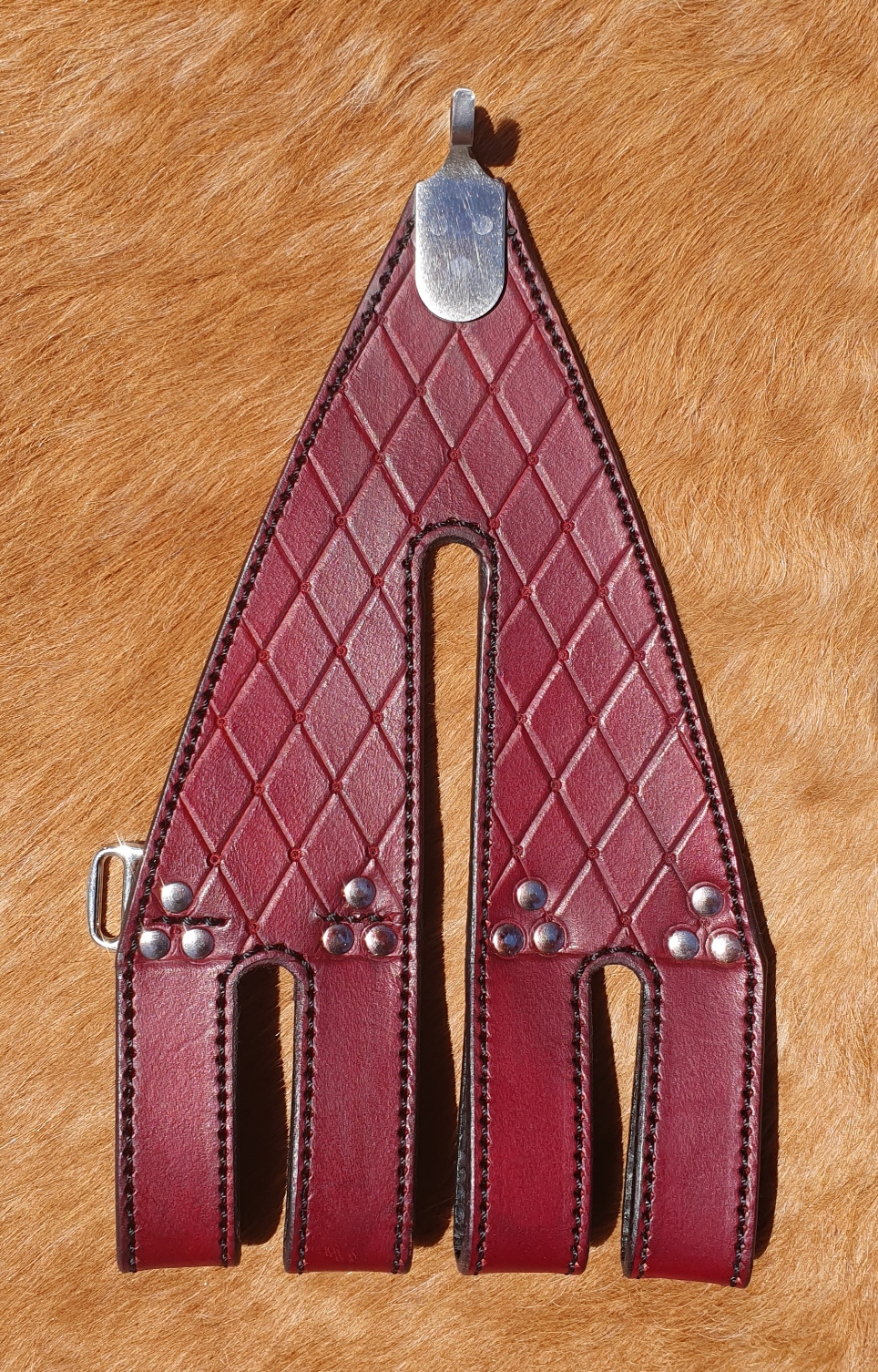 Sword Hanger #4 – Heeris Leathercraft
